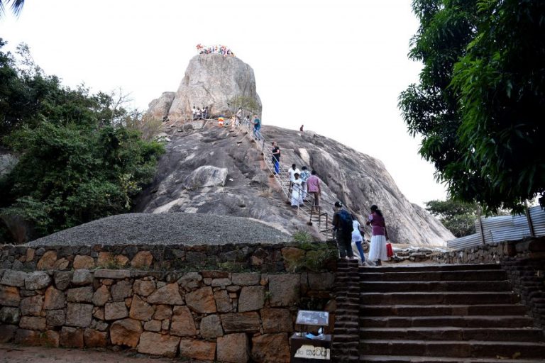 Mihintale, the Wonderful Cultural Attraction | Travel Destination Sri Lanka